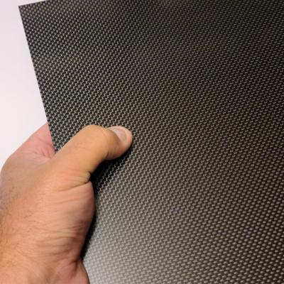 中国 本物の3K、薄くて丈夫な軽量カーボンファイバーシート、高強度複合パネル 販売のため