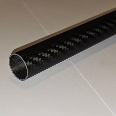 China Custom Size 3K Twill Carbon Fiber Tube Roll Wrapped Carbon Fiber Round Pipe for sale