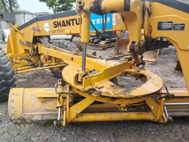 Good Performance Low Price Front Loader Shantui 180 Motor Grader Construction Equipment Grader
