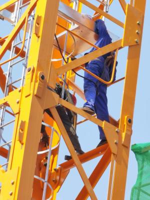 Cina 5610-6 XCMG usata gru torre di seconda mano gru torre topless 6t Capacità 22kw in vendita