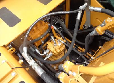 Cina SANY SY215C Escavatore usato di tipo Crawler Escavatore per macchinari da costruzione Escavatore da 118 kW 2000 giri al minuto in vendita