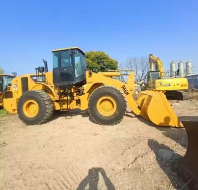 Cina Pala gommata usata CAT 966H Originale Cat, pala di seconda mano, 195 KW, 70 HP in vendita