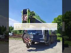 Used 130 Ton Zoomlion Mobile Crane Low Fuel Consumption Construction Truck with Essential Gear and Motor Pump Core Components