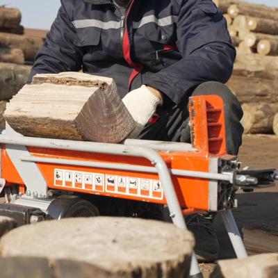 China 50 KG Benzin Hydraulischer horizontaler Holzspalter Baumstammspalter Feuer Holzprozess zu verkaufen