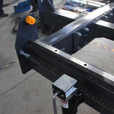Cina Serratura a fascia per segatura portatile con controllo touch screen e prestazioni di taglio del legno in vendita
