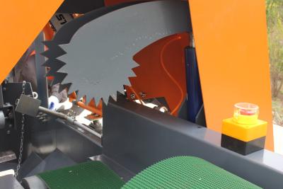 Cina 15hp Processore di legno Processore di legno da ardere Macchina per la spaccatura del legno in vendita