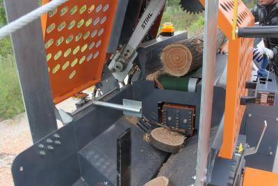 Cina Log Splitter 19 pollici 480 mm Processore di legna elettrica a benzina con pista in vendita