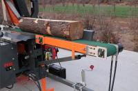 China 20T Firewood Cutting Machine With Wide Conveyor Wood Processing Solution for sale