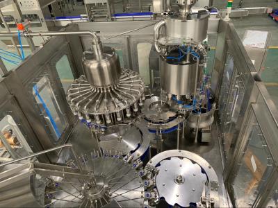 China 0.3 - 2.5L drank het Vullen Machine, Vloeibaar het Vullen Materiaal voor Sap/Theedrank Te koop