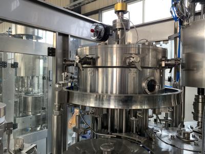 Cina Macchina di rifornimento gassosa bottiglia completamente automatica della bevanda dell'ANIMALE DOMESTICO che fa macchina in vendita