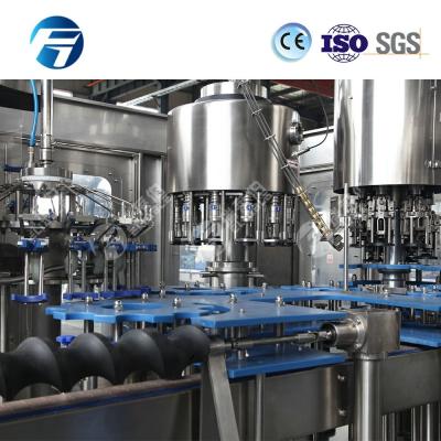 Cina bottiglia di vetro elettrica della macchina di rifornimento della birra di gravità 6.5Kw che risciacqua macchina in vendita