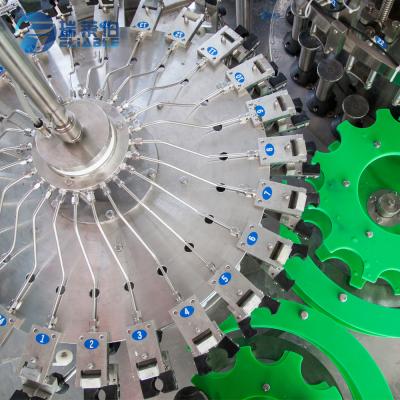 Cina Imbottigliatrice di vetro elettrica della birra 3 in 1 tappatrice di riempimento risciacquante in vendita