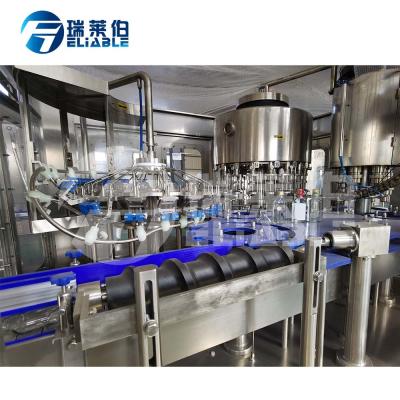 China Máquina de embotellado de cristal de la soda de la pequeña escala/equipo embotellador del agua en venta