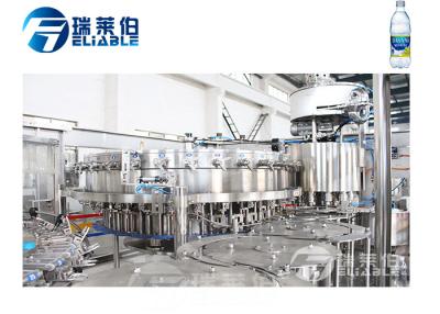 China Máquina de enchimento carbonatada totalmente automático da bebida à venda