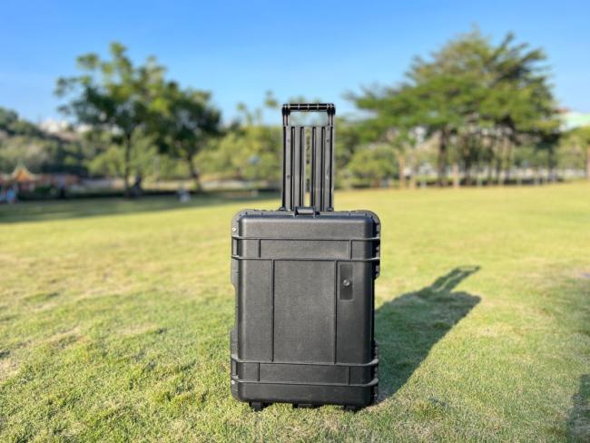 Outdoor Portable 3000W Power Supply AC and DC Output 220V/110V Backup Power Station