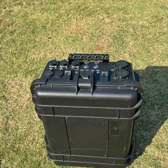 Quality Products Large Capacity 4000W Solar Generator AC/DC Socket Outdoor Camping Power Emergency Power Portable Power Station