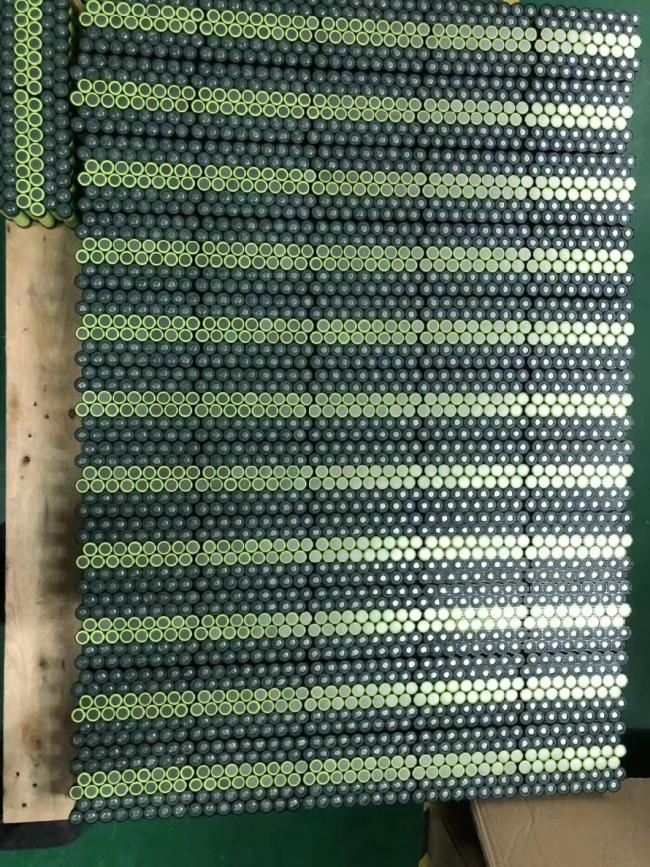 Portable Portable Power Supply 2048wh 2000W Solar Power Station Outdoor Emergency Generator