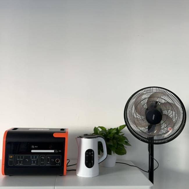 ABS+PC+ Aluminum Alloy Emergency Power Station AC Output Socket 220V Mobile Generator UPS Uninterruptible Power Supply