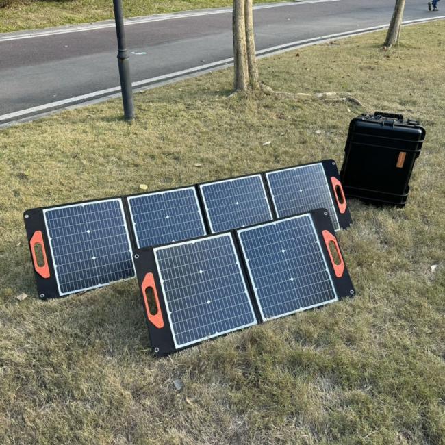 Flexible Collapsible Solar Panels 100W Polycrystalline Silicon Suitable for Family RV Marine Photovoltaic Solar Panels