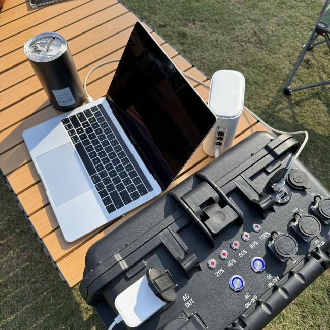 Max 5000W Outboard Motor Generator Home and Outdoor Stackable Energy Storage System Battery Pack for Fishing Self-Driving Travel Power Supply Lithium