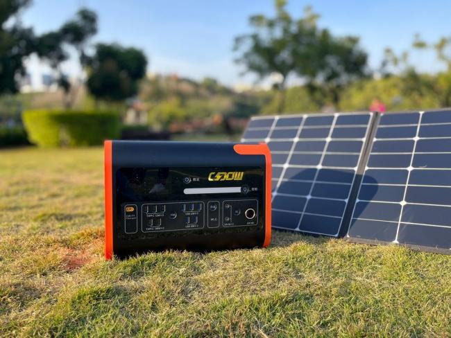 2200W Mobile Solar Generator, Power Station, Overload Protection, Portable Energy Storage Power