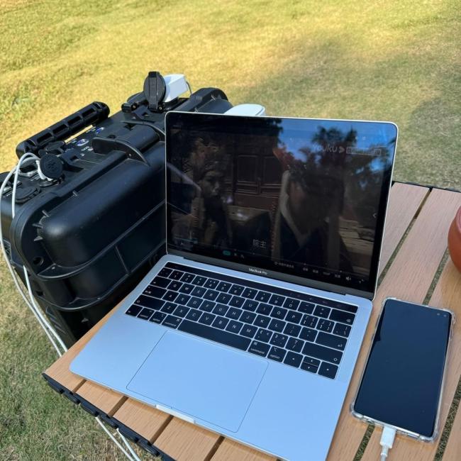 Large Capacity Portable Solar Mobile Power Station System LiFePO4 Battery