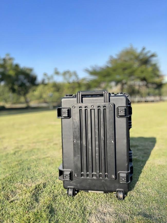 3000W 4000W 5000W 6000W Large Capacity, Multi-Functional Portable Generator Emergency Solar Generator Portable Power Station