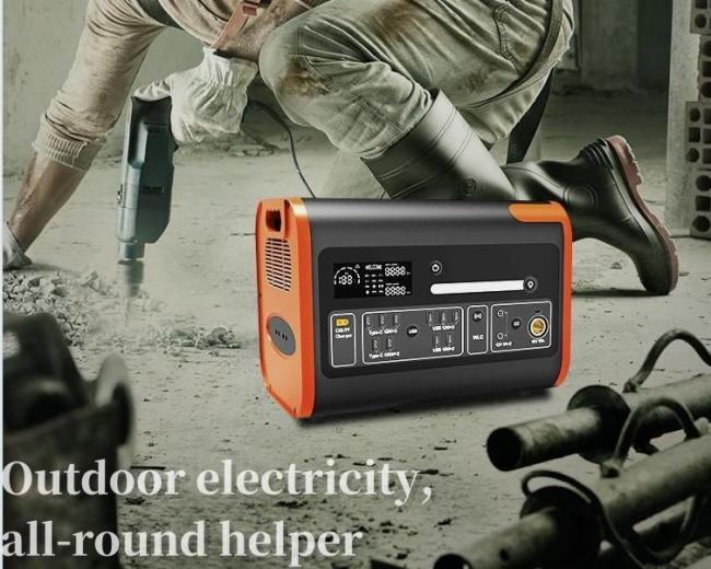 2200W Outdoor Portable Solar Generator Panel AC Output LiFePO4 Power Station