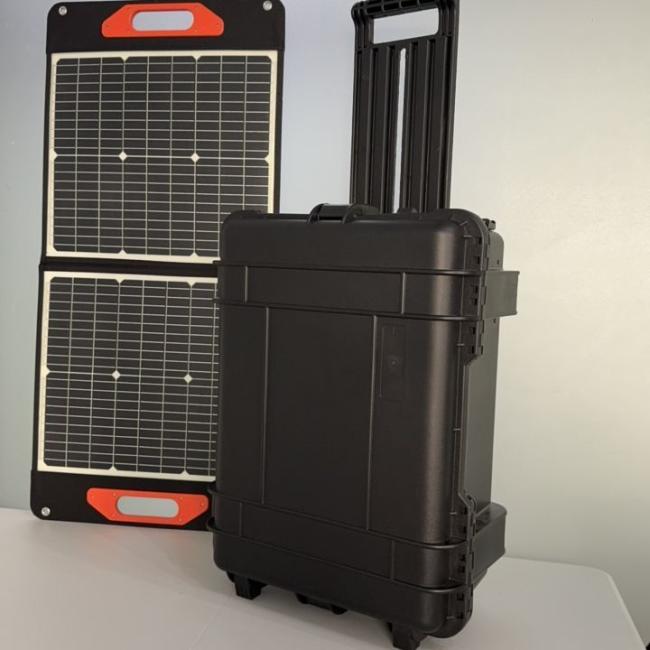 High Power AC Output 3000W Portable Large Motor Emergency Power Camping Energy Generator Pull Rod Power Station