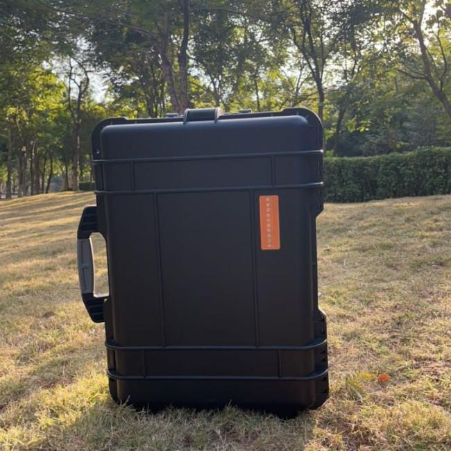 High Power AC Output 3000W Portable Large Motor Emergency Power Camping Energy Generator Pull Rod Power Station