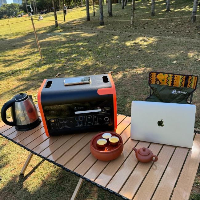 2200W Durable Portable High Power Output Power Station, Solar Power Station.