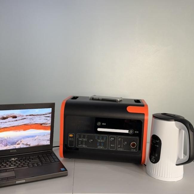 Camping/Car High Capacity Lithium Battery Emergency Mobile Phone Laptop Charger AC/ DC Output USB Type-C UPS Portable Solar Power Station