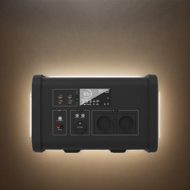 Multi-Function Rechargeable Energy Storage Emergency Power Supply Solar Generator Camping 700W Portable Power Station