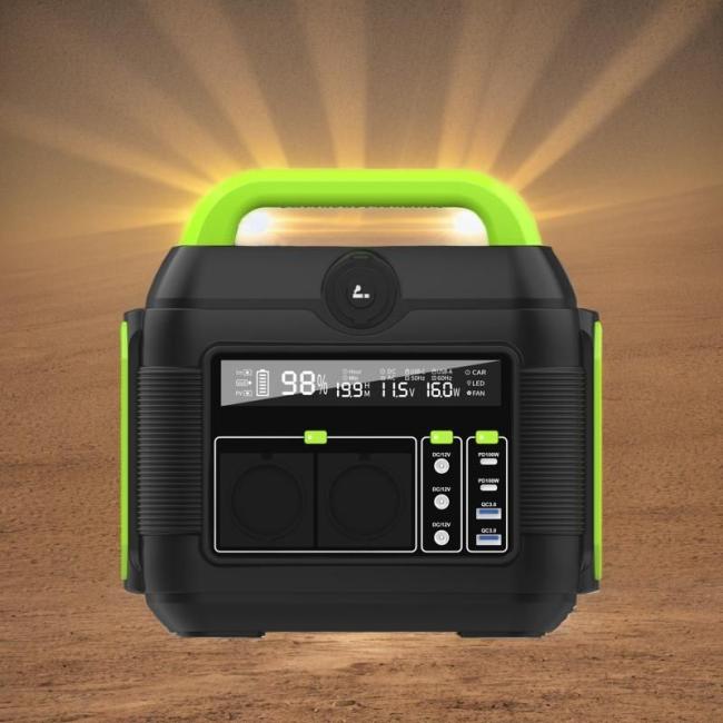 600W Multifunction Portable Solar Power Energy Storage System with Adapter and Solar Power Bank