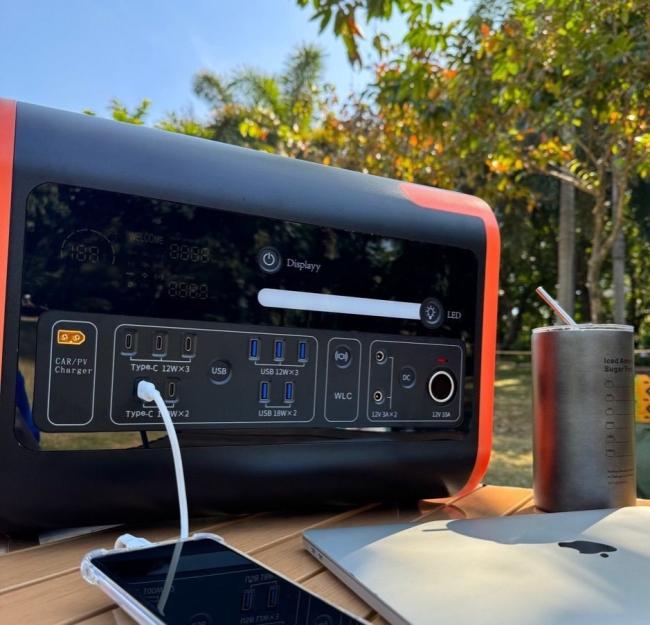 40ah 2200W Large Capacity Safe Solar Generator Overcharge Protection Portable Charging Station