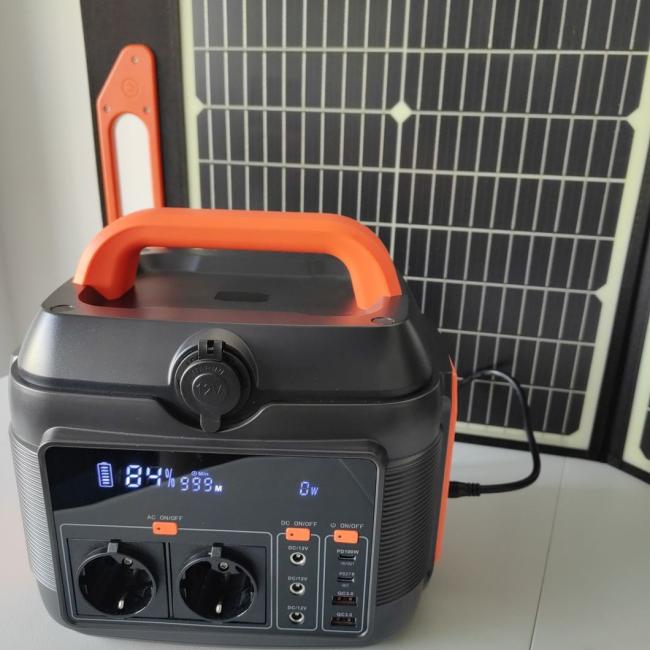 600W/576wh Portable Solar Generator Pd Fast Charge 100W Emergency Power Station