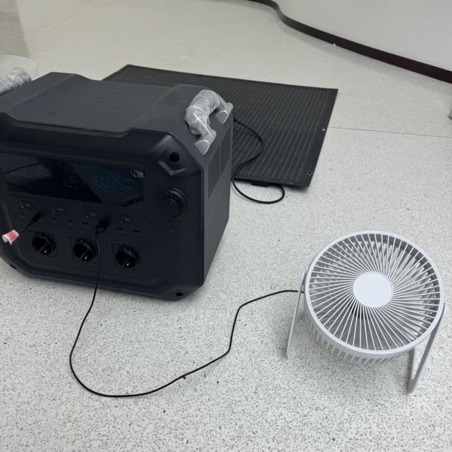 Super Power 3600W Bidirectional Inverter 1600W Fast Charge Input Outdoor Power Station