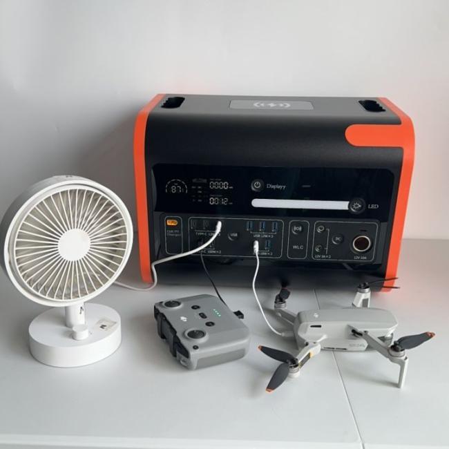 2200W Portable Lithium Iron Phosphate Safe Battery Storage Solar Power Station