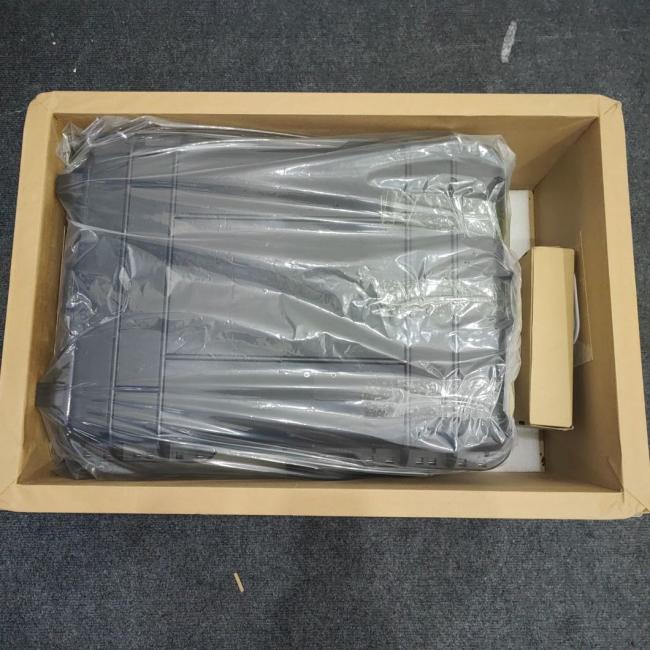 Hot Selling 3000W Lithium LiFePO4 Battery Portable Rechargeable Solar Wind Hybrid Power Station