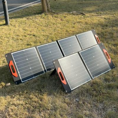 Cina 2.2kg richiesta personalizzata centrale solare 60W mini casa campeggio pannello pieghevole in vendita