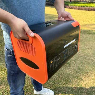 中国 屋外ポータブル発電機 2200W 出力電圧変動範囲 405*275*303 mm 販売のため