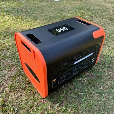 Cina AT22 LiFePO4 2000W carica super veloce centrale elettrica portatile portatile uscita CA 220V all'aperto in vendita