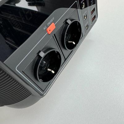 Cina Centrale elettrica multifunzione generatore portatile 576wh/600W per balcone RV in vendita