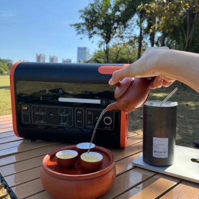 China Estação de energia solar portátil 2000W Carregador recarregável de telefone celular saída AC 220V para gerador de emergência RV ao ar livre à venda
