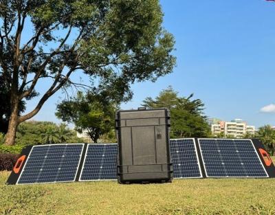 Cina Generatore solare portatile a cella di litio LiFePO4 per attività all'aperto in vendita