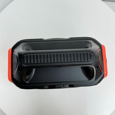 中国 AC出力 110V/240V/50-60Hz リチウム電池備蓄付き 300Wポータブルソーラー発電機 販売のため