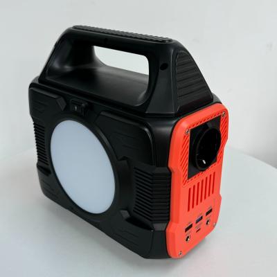 中国 AC出力 110V/240V/50-60Hz リチウム電池備蓄付き 300Wポータブルソーラー発電機 販売のため