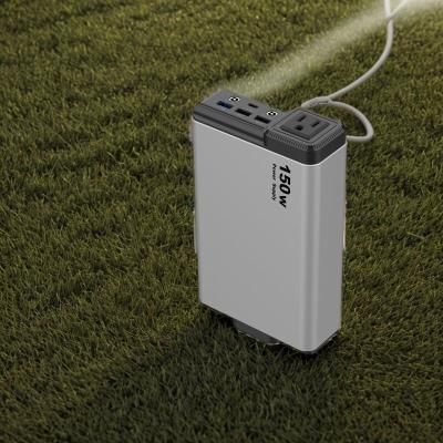 Cina 150W 115wh Generatore solare Camping Batteria al litio Emergenza Centrale elettrica portatile in vendita