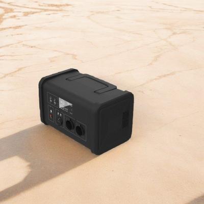 中国 ソーラーインプット 18V/6A マックス 多機能ポータブル発電所 700W キャンプ用 販売のため