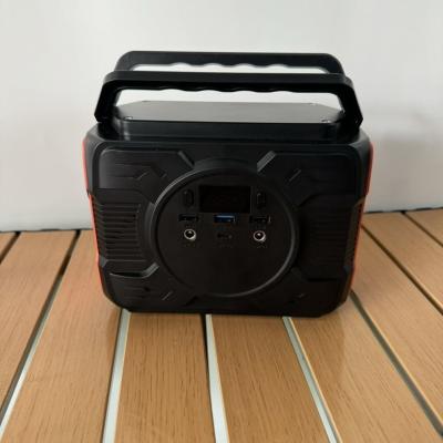 Cina Centrale elettrica portatile a batteria al litio da 200 W per la ricarica solare wireless e esterna in vendita